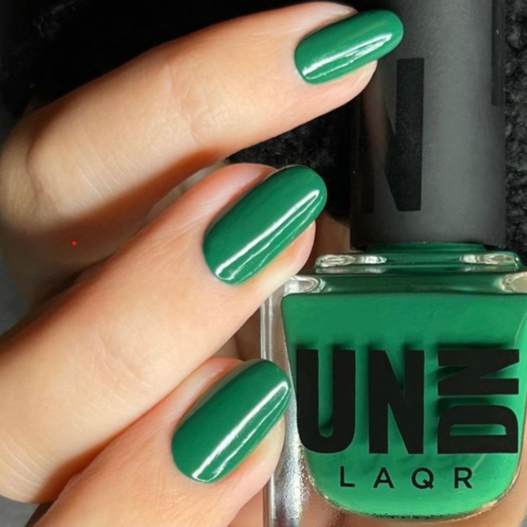 How to Choose the Perfect Shade of Green for Nails | Blog - UN/DN LAQR